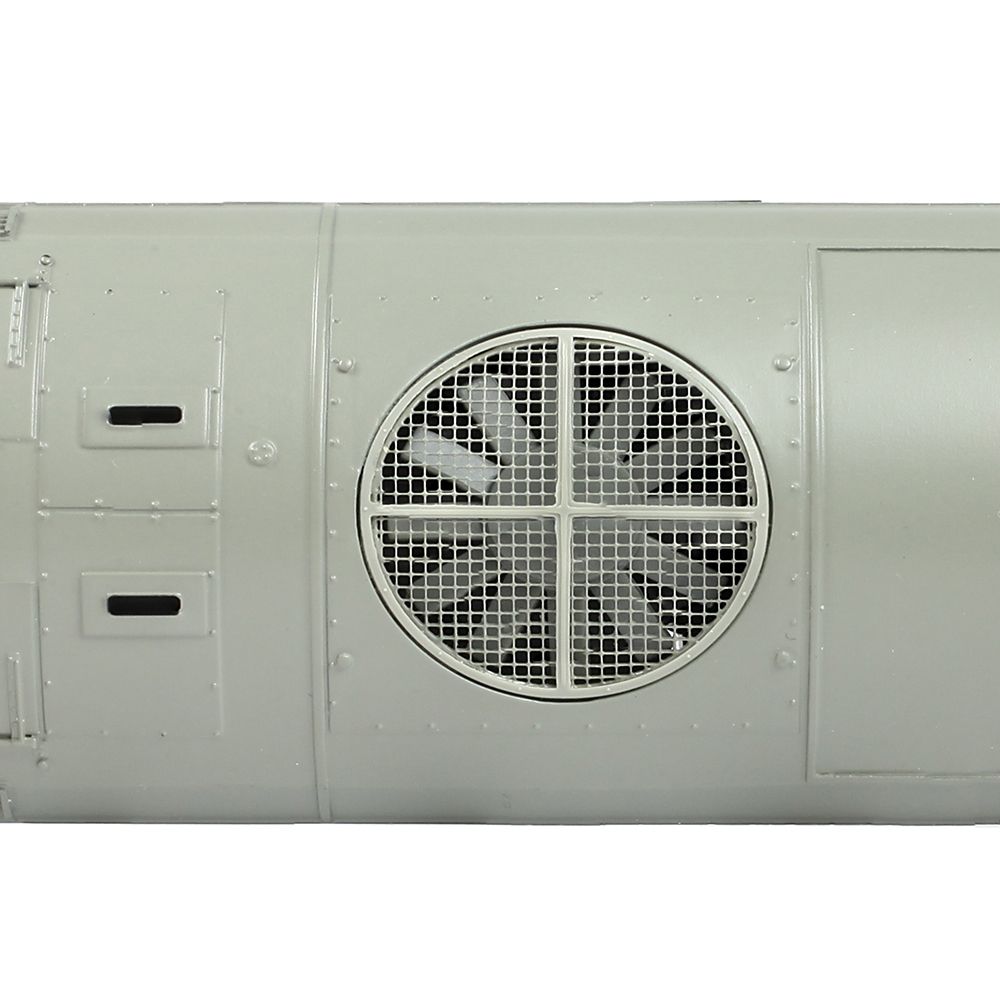 Bachmann Europe plc - Class 40 Disc Headcode D292 BR Green (Late Crest)