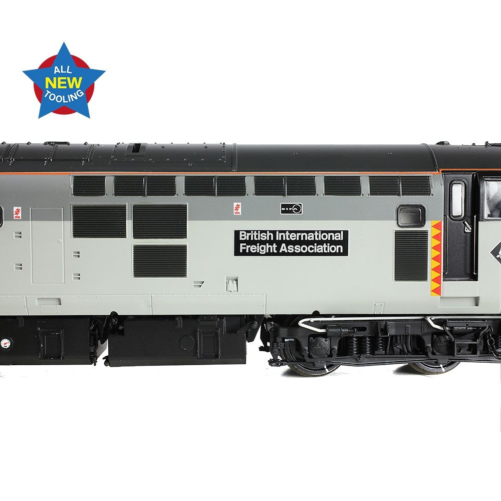 Bachmann Europe plc - Class 37/0 Centre Headcode 37194 'British Int ...