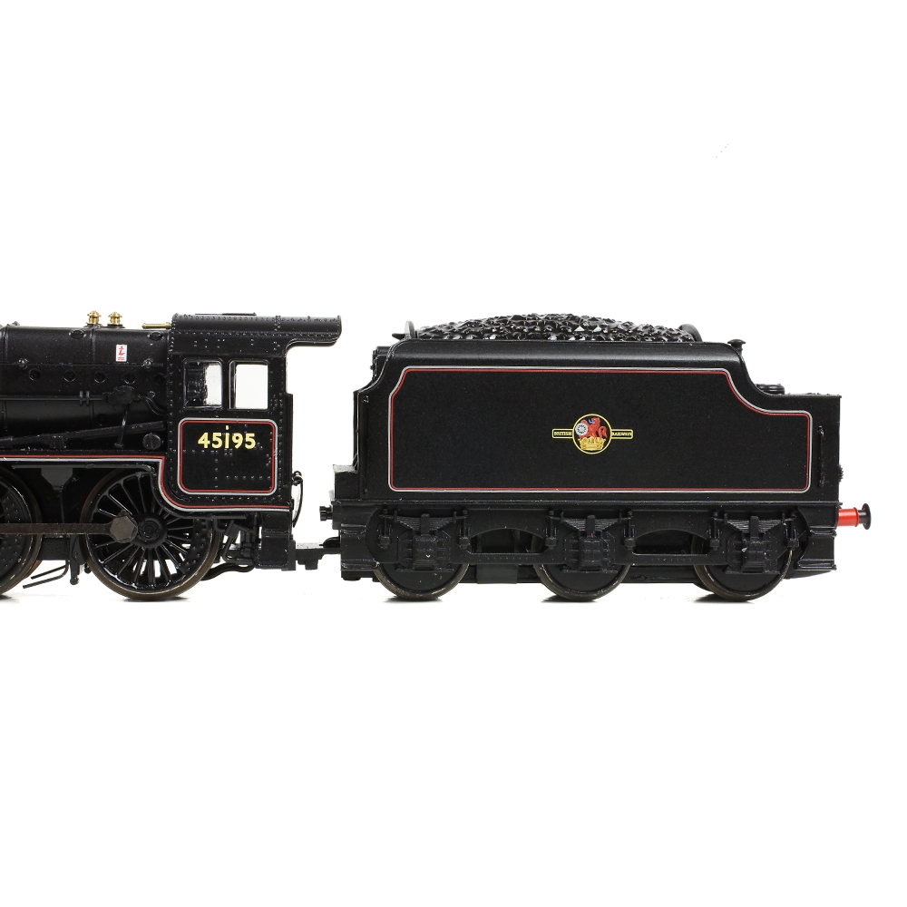 Bachmann Europe plc - LMS 5MT 'Black 5' with Welded Tender 45195 BR ...