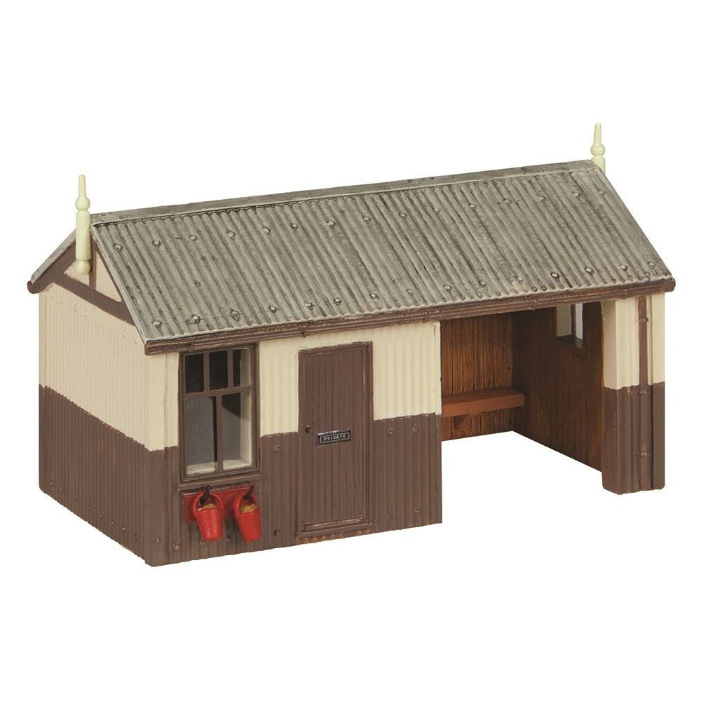 Bachmann Europe plc - Narrow Gauge (OO9) Corrugated Platform Shelter ...