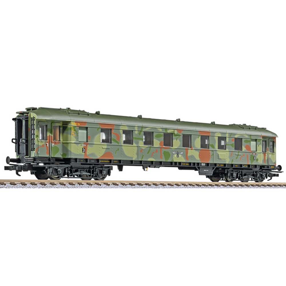 Bachmann Europe plc - Troop Transporter Car (3rd Class) Ep.II Camouflaged