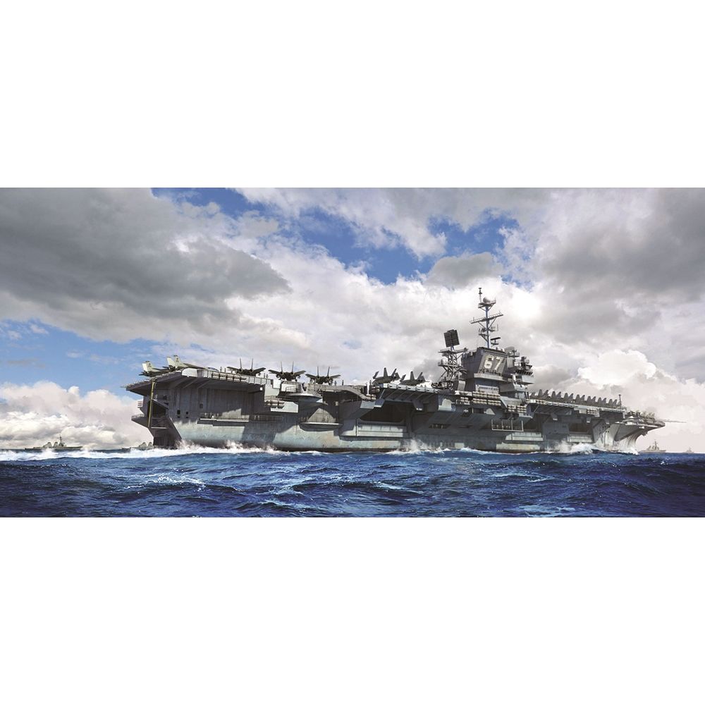 Bachmann Europe plc - US Navy USS John F Kennedy CV-67 Aircraft Carrier ...